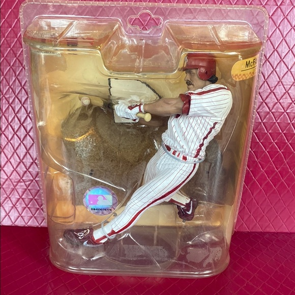 McFarlane collection | Toys | Phillies Mike Schmidt Mcfarlane Baseball ...